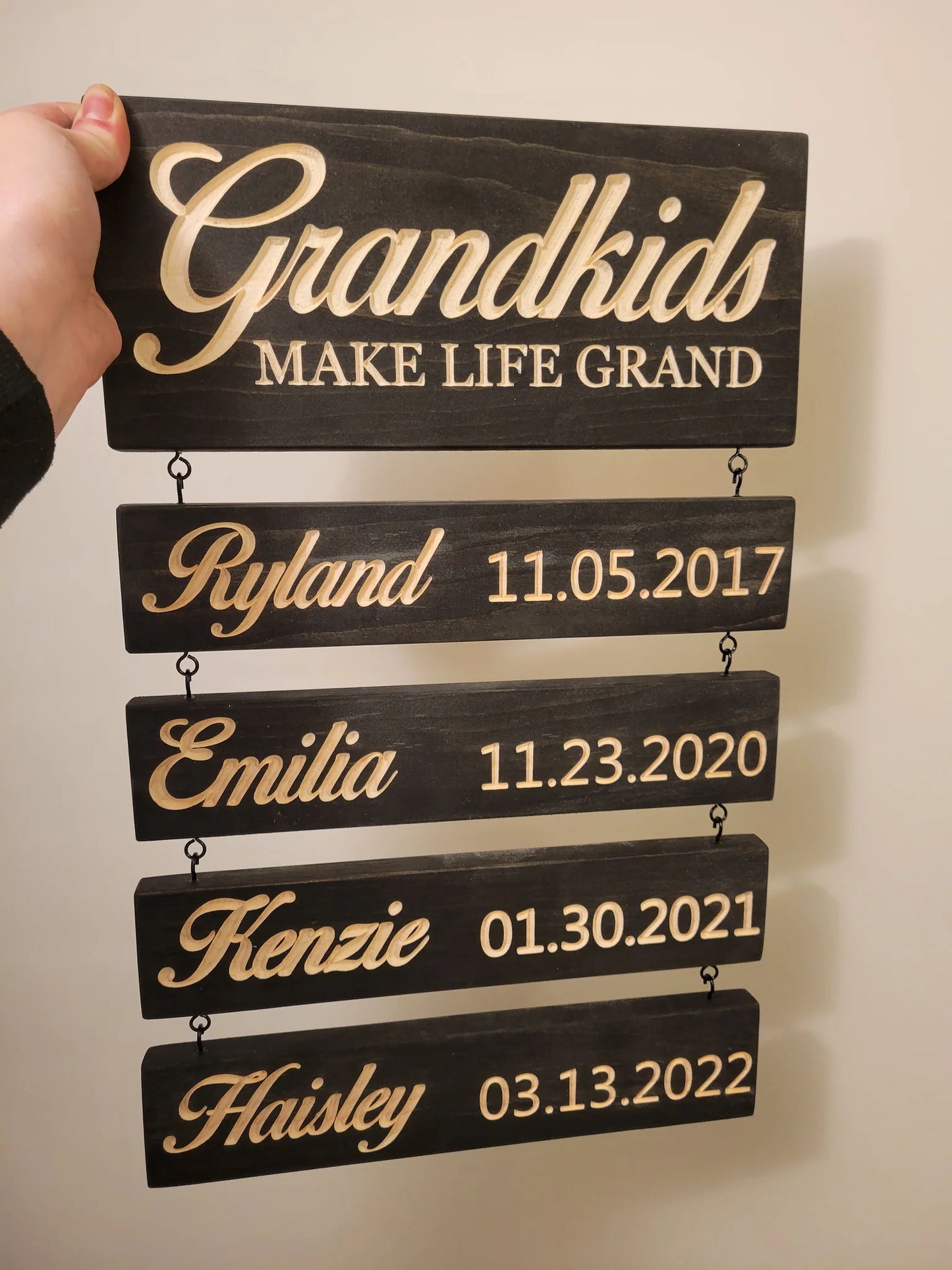 Personalized Engraved Grandchildren Hanging Decorative Sign – Canvasgiftco
